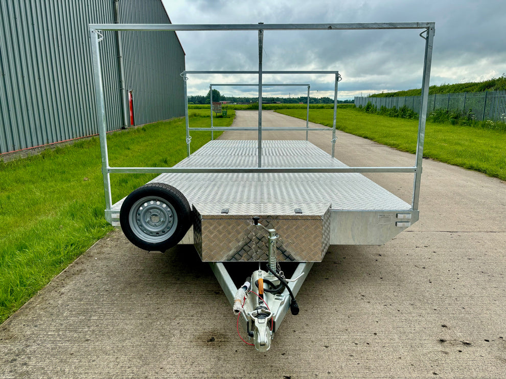 Sturdy, Galvanised Steel Toilet Trailers – RAPIDE TANKERS